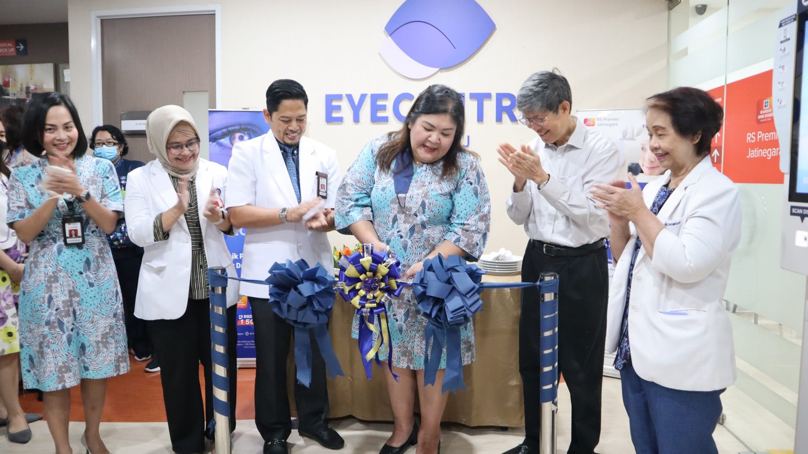 RS Premier Jatinegara (RSPJ) Hadirkan Layanan Eyecentric Clinic ...